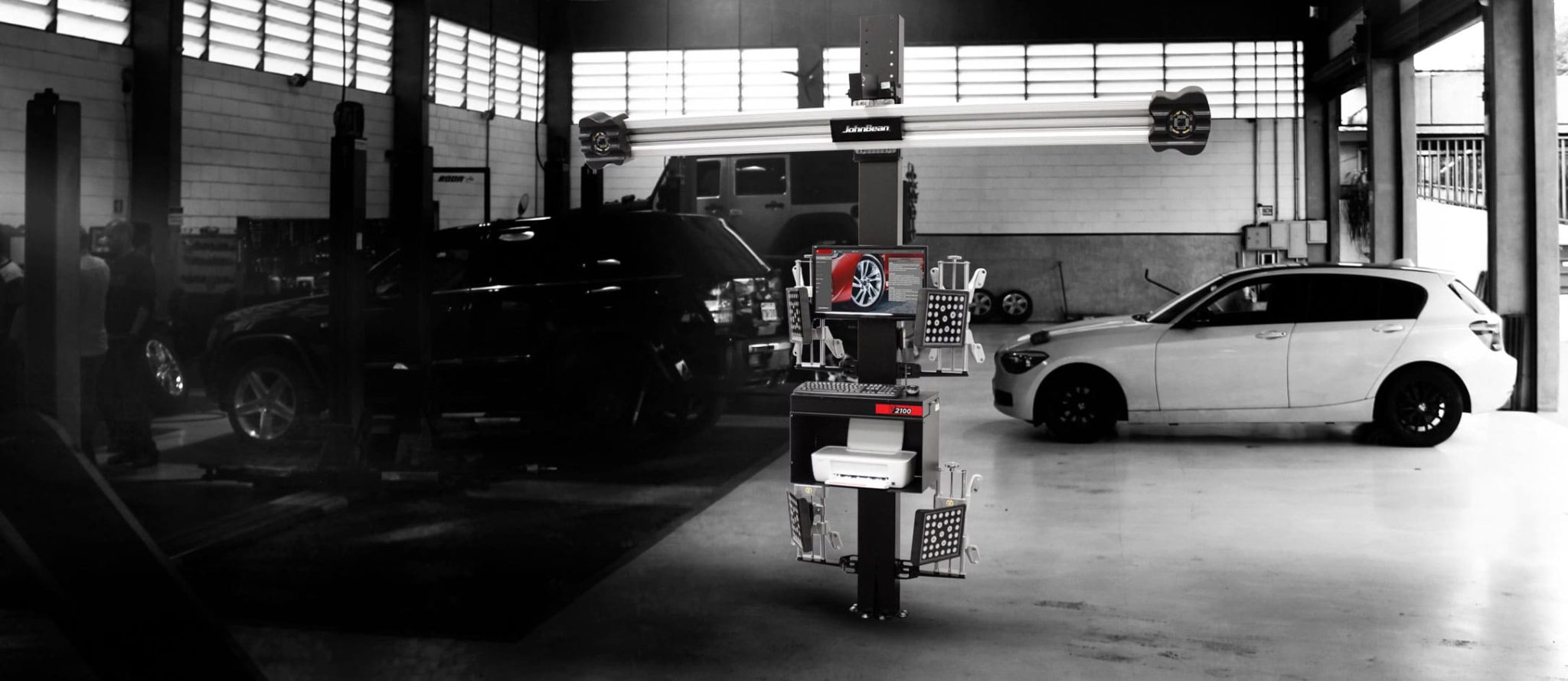 V2100 Tilt Beam Imaging Wheel Alignment System | John Bean USA